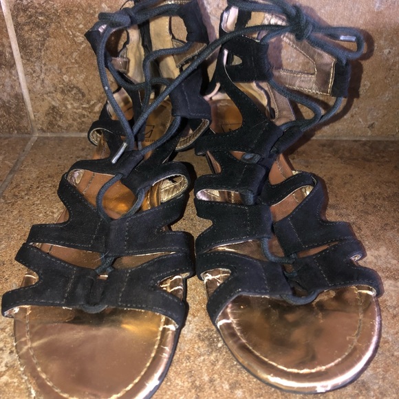Material Girl | Shoes | Material Girl Black Sandals | Poshmark